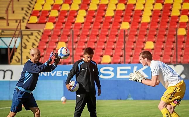 Se va Javi García, otra vez; todo apunta a Kisluk - Estadio Deportivo